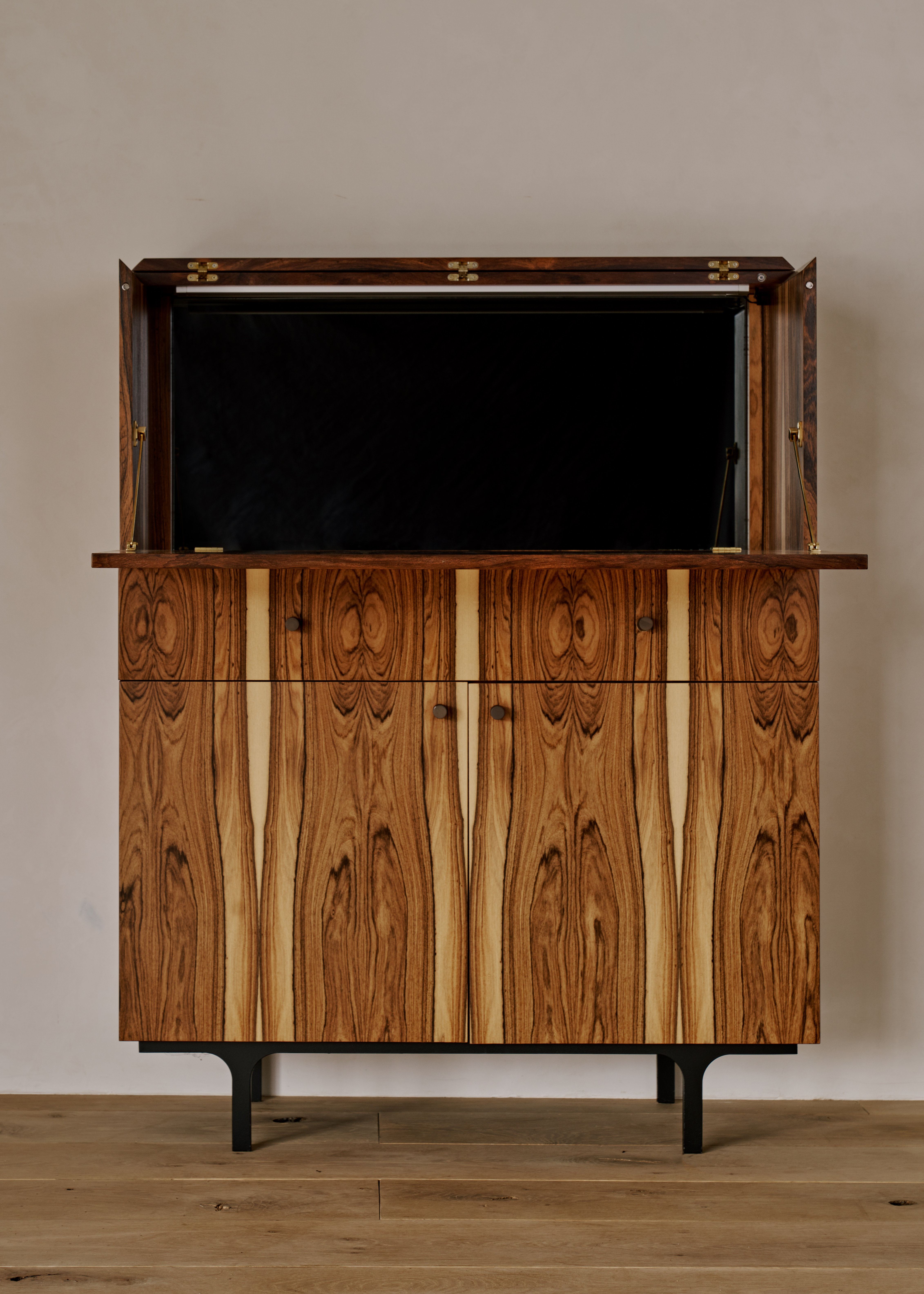 Skylar Morgan Furniture